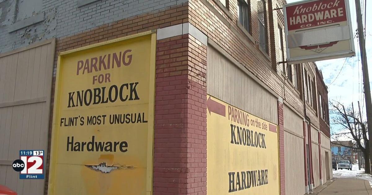 Liquidation auction held at a Flint family-owned hardware store | Business