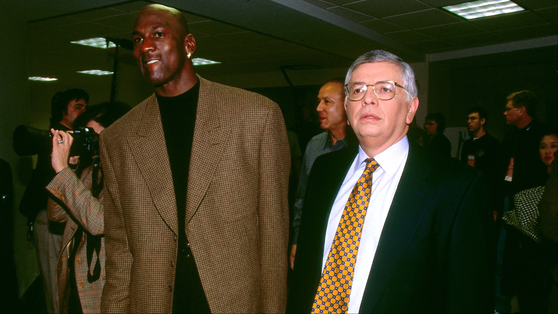 David Stern denied NBA conspiracy that Michael Jordan's retirement was ...